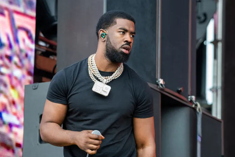 Tion Wayne Net Worth 2023: What Is The Rapper Worth? - Out Verge